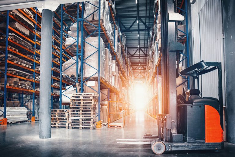 The Best Pallets for Automotive Facilities | Container Exchanger