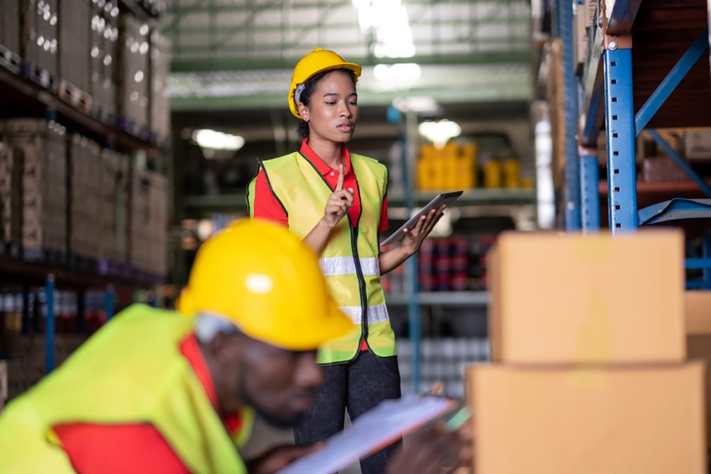 8 Tips to Improve the Shipping Process in Warehouse