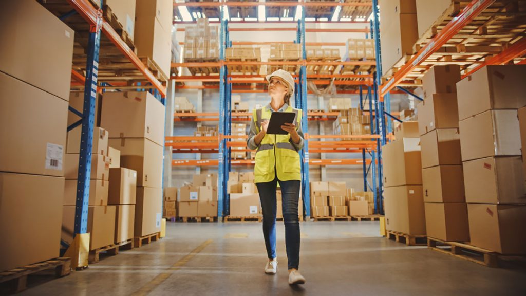 How do Distribution Centers Work?