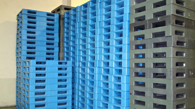 The Complete Guide to Pallet Containers